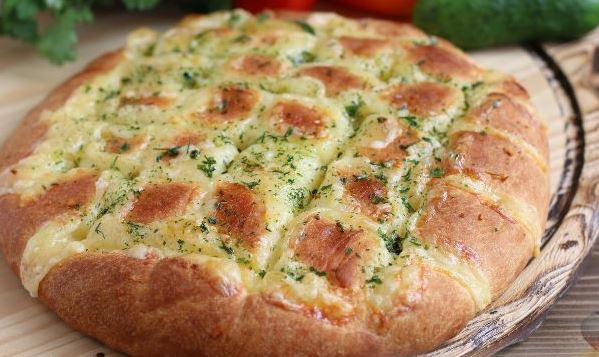 Garlic Bread with Mozzarella Cheese