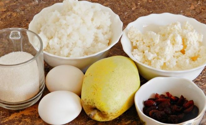 Rice Casserole with Cottage Cheese and Pear