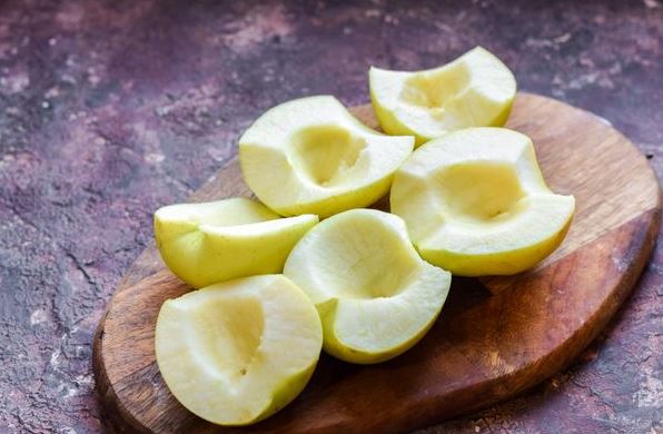 Apple Manna with Sour Cream