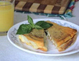 Cheese Crust Sandwich