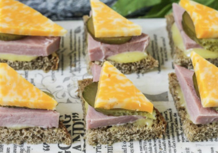 Canape with Ham and Cheese