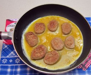 Scrambled Eggs with Liver Sausage