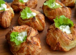 Puff Pastry Tartlets “Boat” with Red Fish and Cream Cheese