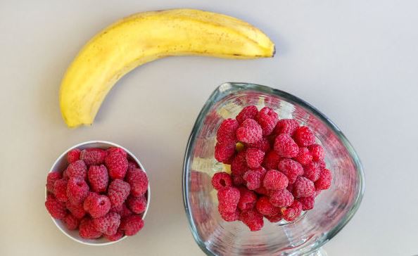 Raspberry Banana Smoothie