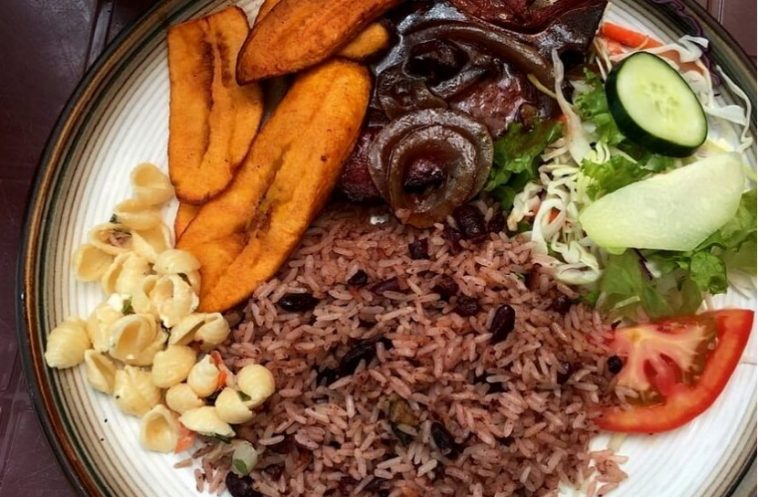 10 Main Dishes of Cuban Cuisine: What to Try for Tourists