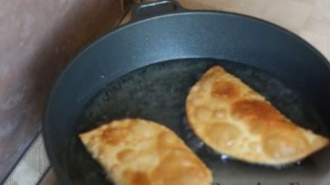 Juicy and Crispy Chebureki