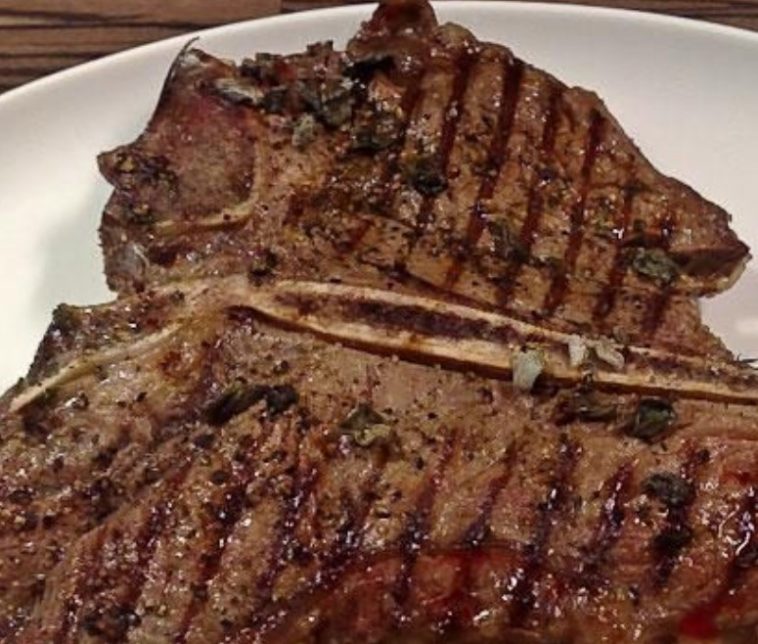 Steak (T-Bone steak)
