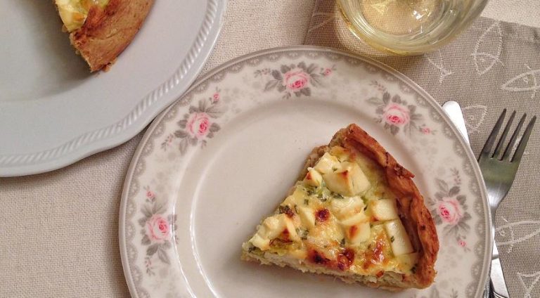 Quiche Lauren with White Fish