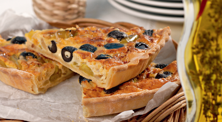 Quiche with Bell Peppers and Olives