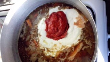 Stewed Rabbit with Potatoes and Cheese