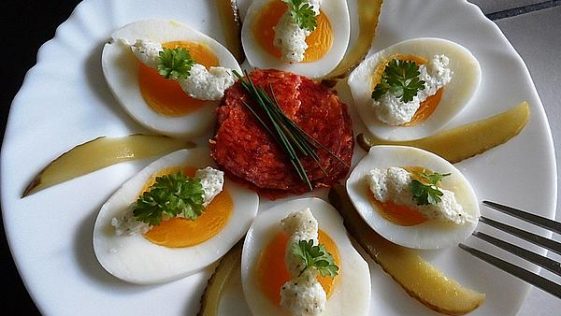 Easter Dessert Served in Egg Egg - Boss Kitchen