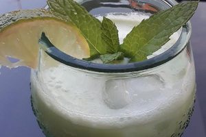 Green Mamba Long Drink with Alcohol