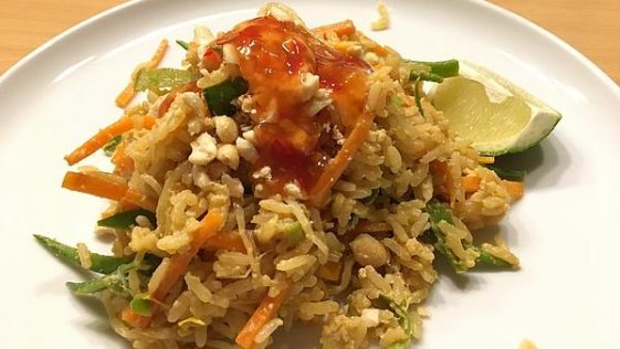 Fried Egg and Pea Rice - Boss Kitchen