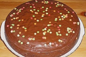 Ovaltine – Sheet Cake