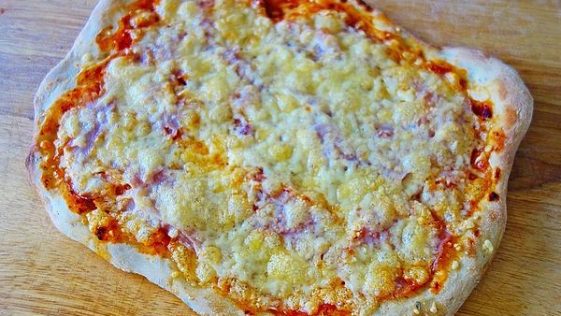 Filled Pizza Rolls with Ham and Cheese - Boss Kitchen