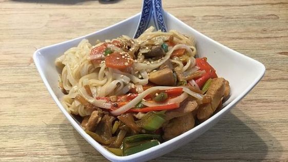 China Wok Dish with Chicken - Boss Kitchen