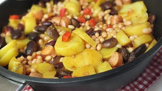 Canadian Style Bean Stew - Boss Kitchen
