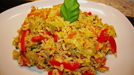 Fruity Tuna Curry Rice Salad - Boss Kitchen