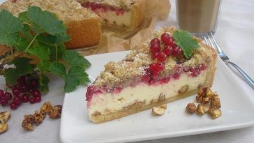 Red Currant Crumble Cake - Boss Kitchen
